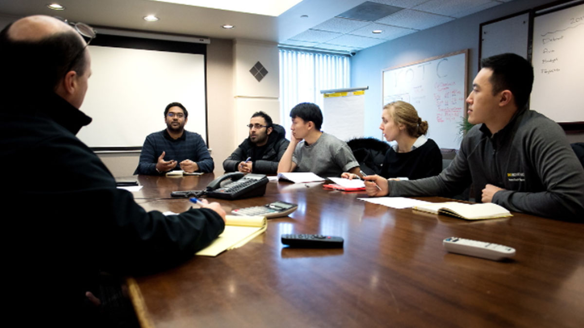 In the Supply Chain Consulting Studio, Michigan Ross MSCM Students ...