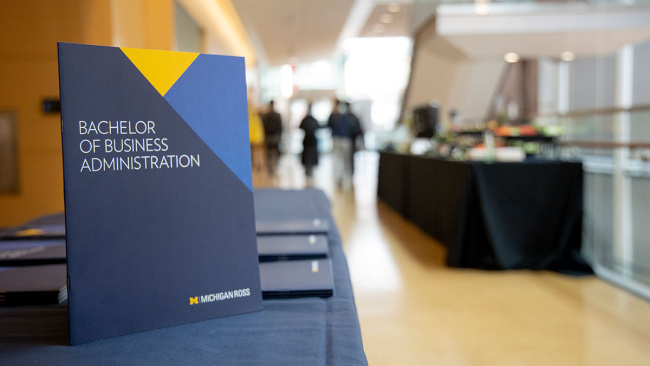 Our Must-Read Tips for Applying this Year | Michigan Ross